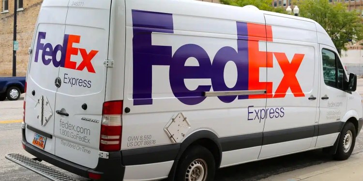 FedEx Scam Alert: How To Avoid Fraud And Stay Safe